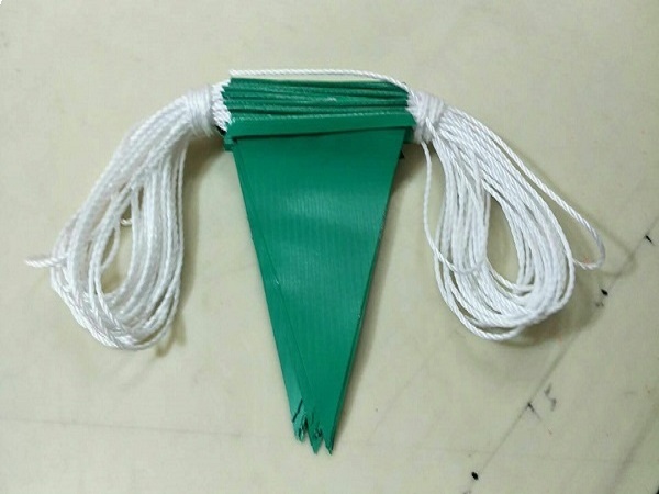 Reflective String Delineator - ACCFREE