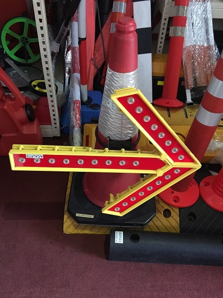 Foldable Traffic Cone Arrow with LED