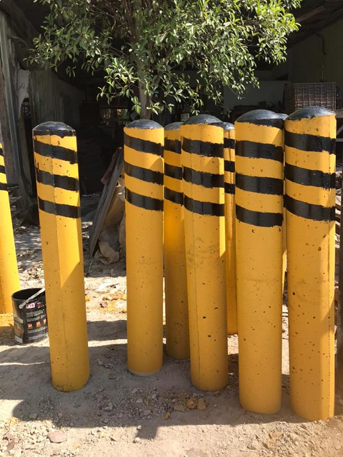Concrete Bollard