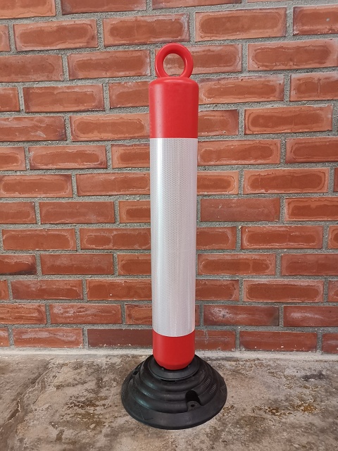 PU AND PVC REBOUNDABLE AND FLEXIBLE WARNING POST WITH HOOK ON TOP BLACK ...
