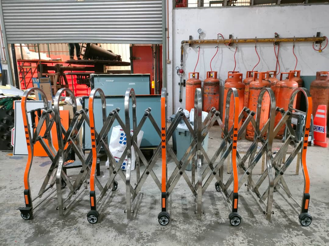 ALUMINIUM ALLOY EXPANDABLE BARRIER GATE(SPECIAL ORDER)