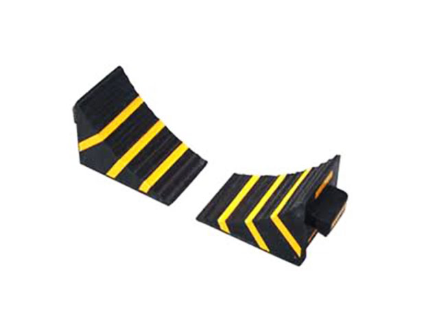 Rubber Wheel Chock - Big