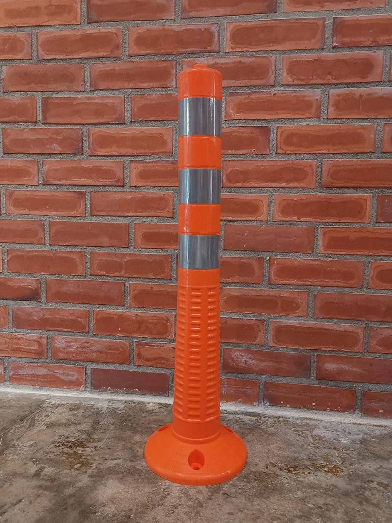 TPU FLEXIBLE REBOUNDABLE HIGHWAY WARNING POST