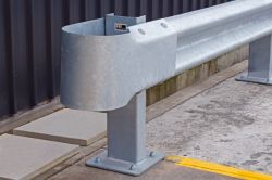 Highway Guardrail Buffer End Type 4